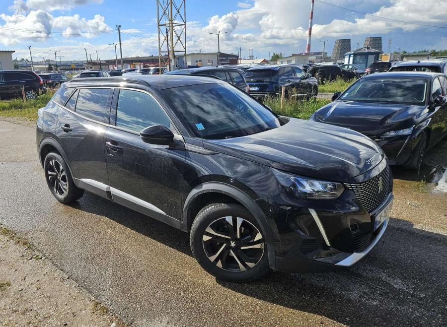 Melns Peugeot 2008 2023 Viļņa, ar dzinēja tilpumu 1.20 L un nobraukumu 145 tūkst. km par 13068 €, foto 1 vietnē AUTOMOTO.COM.LV