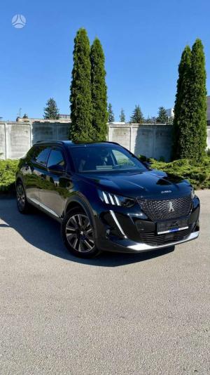 Black Peugeot 2008 2023 in Marijampole, with an engine capacity of 0.00 L and mileage of 38 thousand km for 19550 €, photo 5 on AUTOMOTO.COM.LV