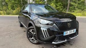 Black Peugeot 2008 2023 in Kaunas, with an engine capacity of 1.20 L and mileage of 124 thousand km for 15609 €, photo  on AUTOMOTO.COM.LV