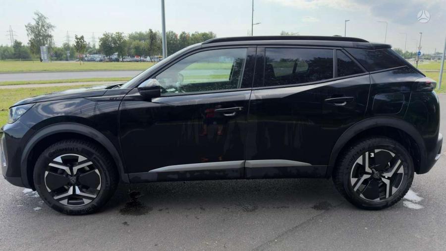 Melns Peugeot 2008 2023 Kauņa, ar dzinēja tilpumu 1.20 L un nobraukumu 124 tūkst. km par 15609 €, foto 5 vietnē AUTOMOTO.COM.LV
