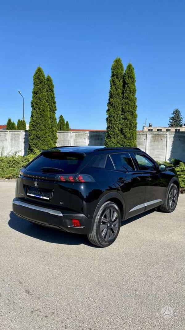Black Peugeot 2008 2023 in Marijampole, with an engine capacity of 0.00 L and mileage of 38 thousand km for 19400 €, photo 2 on AUTOMOTO.COM.LV
