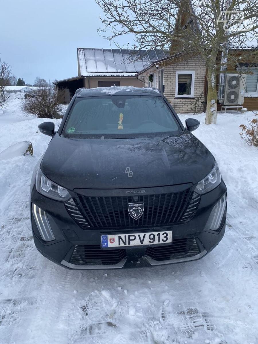Melns Peugeot 2008 2024 Raseiniai, ar dzinēja tilpumu 1.20 L un nobraukumu 14 tūkst. km par 25900 €, foto 1 vietnē AUTOMOTO.COM.LV