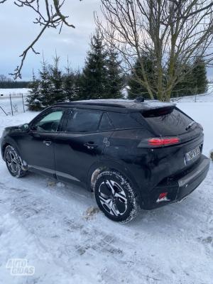 Melns Peugeot 2008 2024 Raseiniai, ar dzinēja tilpumu 1.20 L un nobraukumu 14 tūkst. km par 25900 €, foto 3 vietnē AUTOMOTO.COM.LV