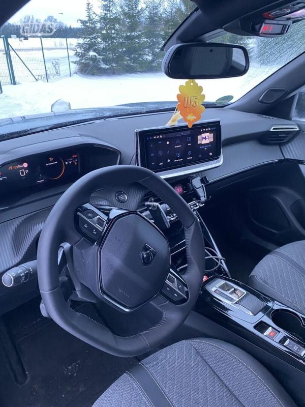 Melns Peugeot 2008 2024 Raseiniai, ar dzinēja tilpumu 1.20 L un nobraukumu 14 tūkst. km par 22100 €, foto 11 vietnē AUTOMOTO.COM.LV
