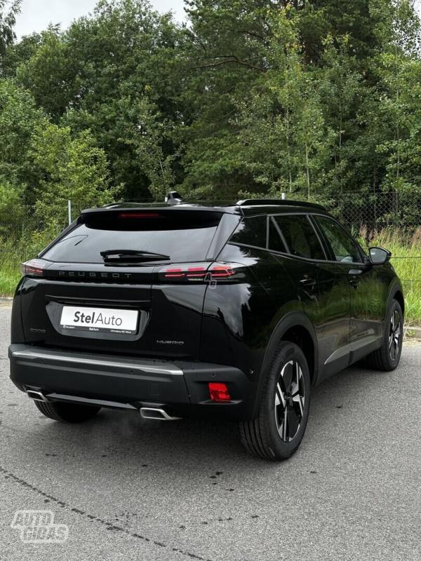 Black Peugeot 2008 2026 in Vilnius, with an engine capacity of 1.20 L and mileage of 6 thousand km for 26500 €, photo 4 on AUTOMOTO.COM.LV