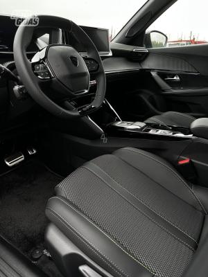 Black Peugeot 2008 2026 in Vilnius, with an engine capacity of 1.20 L and mileage of 6 thousand km for 26500 €, photo 17 on AUTOMOTO.COM.LV
