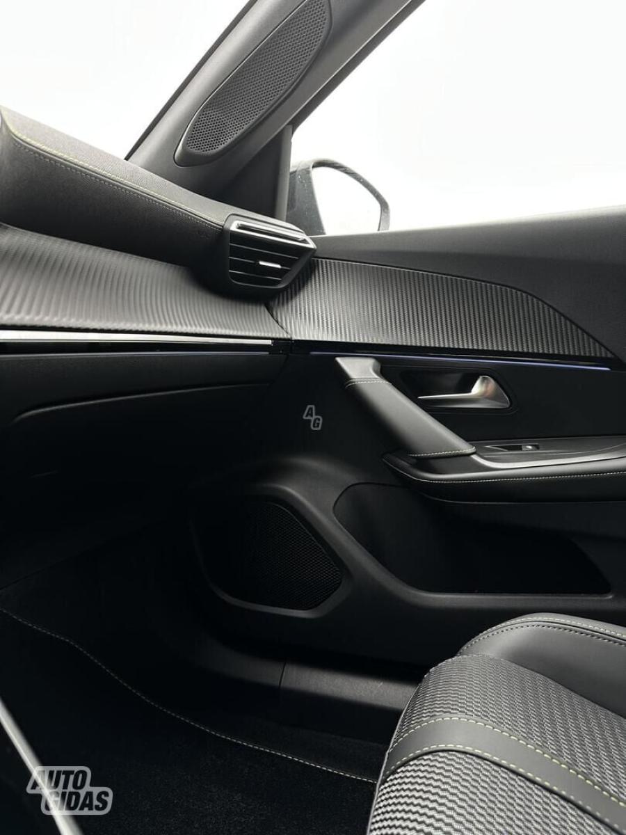 Black Peugeot 2008 2026 in Vilnius, with an engine capacity of 1.20 L and mileage of 6 thousand km for 26500 €, photo 32 on AUTOMOTO.COM.LV