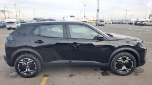 Black Peugeot 2008 2026 in Plunge, with an engine capacity of 1.20 L and mileage of 0 thousand km for 15500 €, photo 4 on AUTOMOTO.COM.LV
