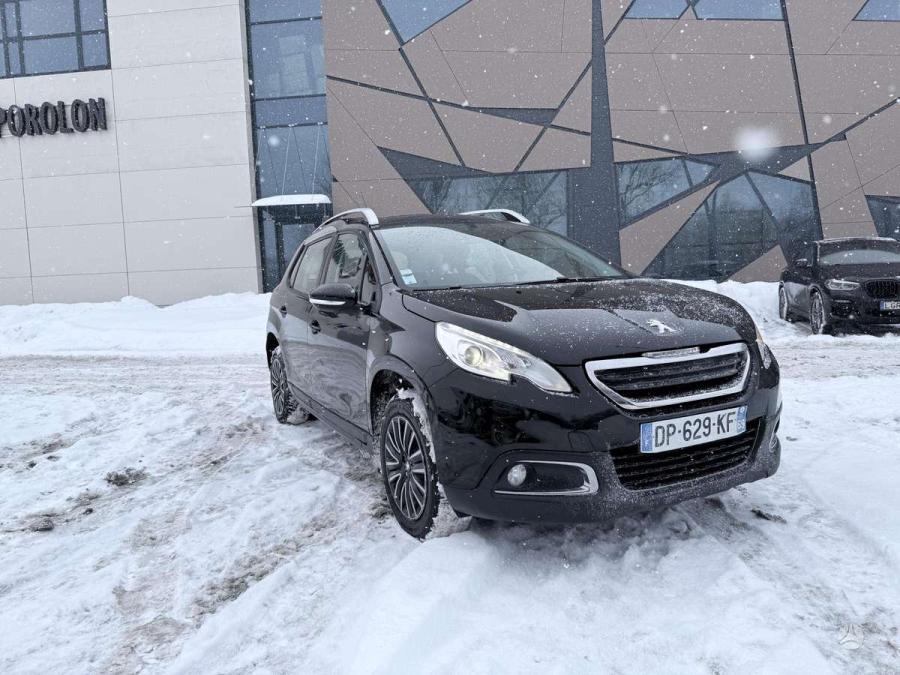 Black Peugeot 2008 2014 in Siauliai, with an engine capacity of 1.20 L and mileage of 150 thousand km for 3800 €, photo 3 on AUTOMOTO.COM.LV