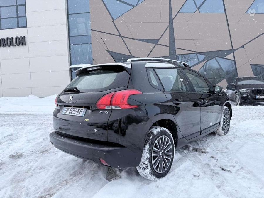 Black Peugeot 2008 2014 in Siauliai, with an engine capacity of 1.20 L and mileage of 150 thousand km for 3800 €, photo 11 on AUTOMOTO.COM.LV