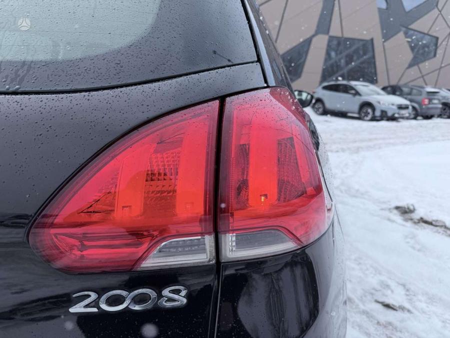 Black Peugeot 2008 2014 in Siauliai, with an engine capacity of 1.20 L and mileage of 150 thousand km for 3800 €, photo 12 on AUTOMOTO.COM.LV