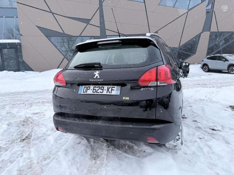 Black Peugeot 2008 2014 in Siauliai, with an engine capacity of 1.20 L and mileage of 150 thousand km for 3800 €, photo 13 on AUTOMOTO.COM.LV