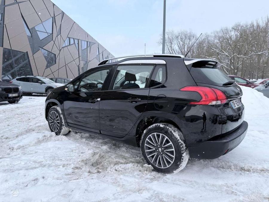 Black Peugeot 2008 2014 in Siauliai, with an engine capacity of 1.20 L and mileage of 150 thousand km for 3800 €, photo 16 on AUTOMOTO.COM.LV