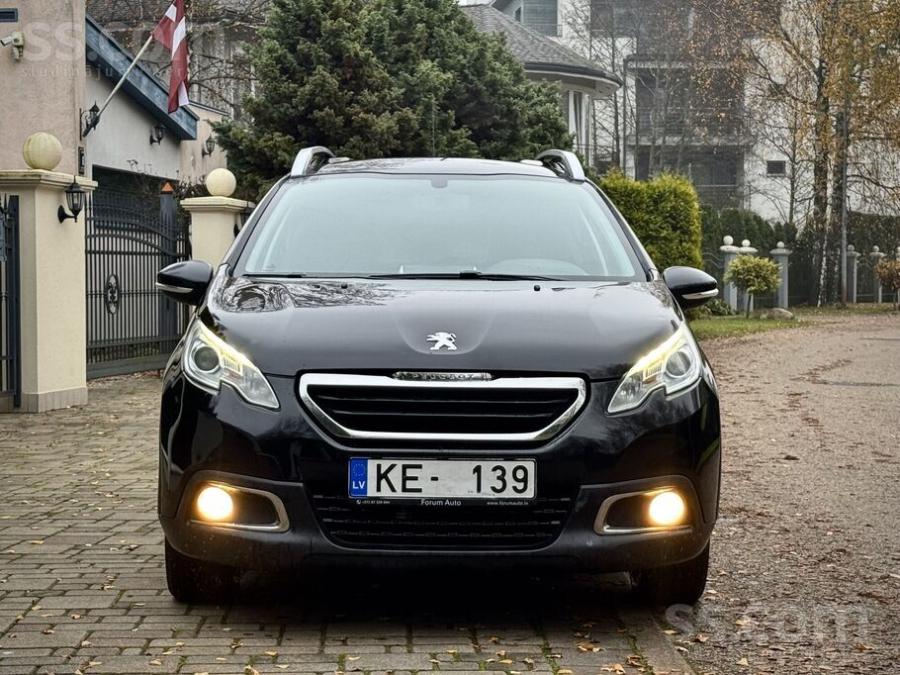 Melns Peugeot 2008 2015 Rīga, ar dzinēja tilpumu 1.20 L un nobraukumu 147 tūkst. km par 6200 €, foto 4 vietnē AUTOMOTO.COM.LV