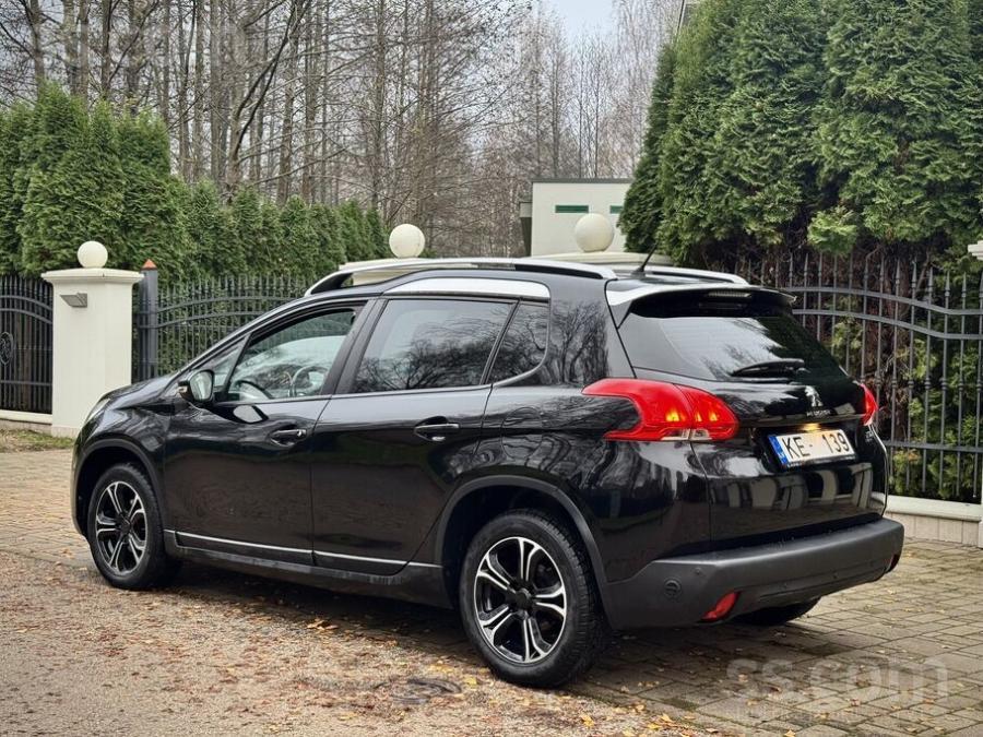 Melns Peugeot 2008 2015 Rīga, ar dzinēja tilpumu 1.20 L un nobraukumu 147 tūkst. km par 6200 €, foto 11 vietnē AUTOMOTO.COM.LV