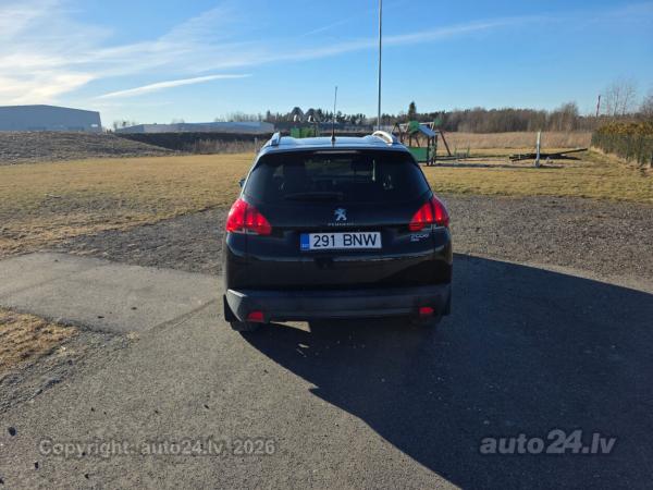 Black Peugeot 2008 2015 in Tallinn, with an engine capacity of 1.20 L and mileage of 92 thousand km for 5500 €, photo 4 on AUTOMOTO.COM.LV