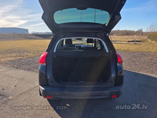 Black Peugeot 2008 2015 in Tallinn, with an engine capacity of 1.20 L and mileage of 92 thousand km for 5500 €, photo 5 on AUTOMOTO.COM.LV