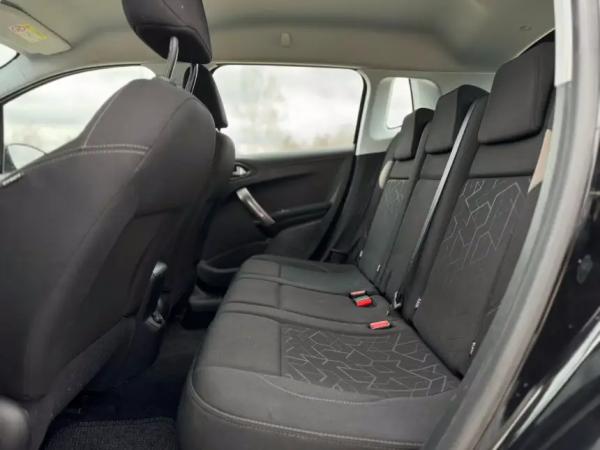 Melns Peugeot 2008 2015 Jelgava, ar dzinēja tilpumu 1.20 L un nobraukumu 146 tūkst. km par 6300 €, foto 6 vietnē AUTOMOTO.COM.LV
