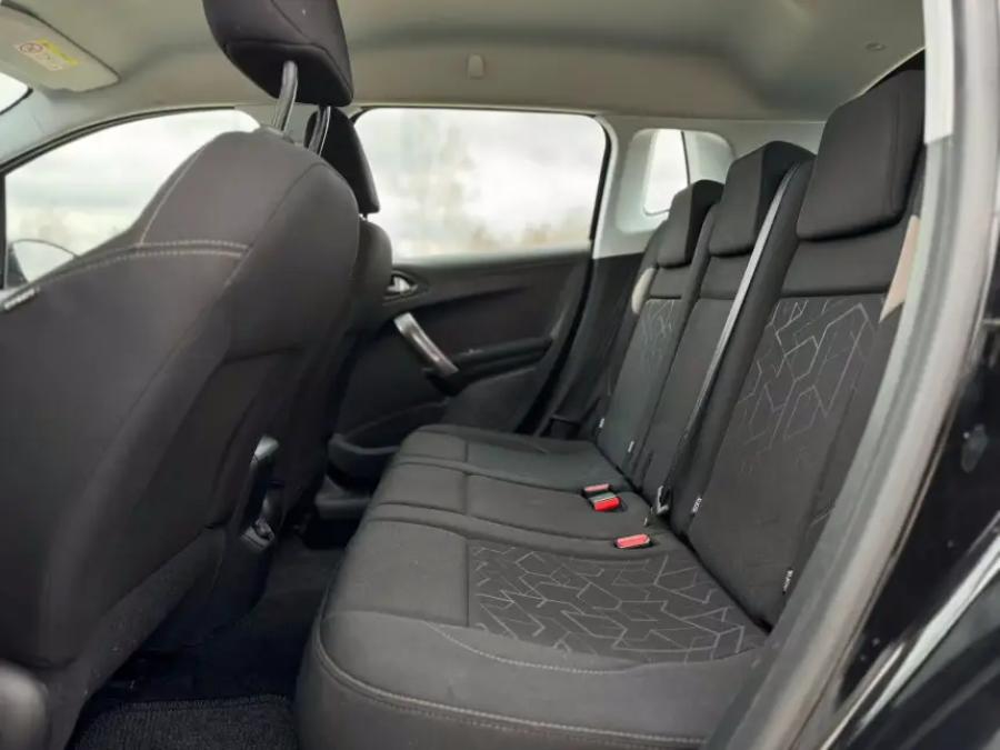 Melns Peugeot 2008 2015 Jelgava, ar dzinēja tilpumu 1.20 L un nobraukumu 146 tūkst. km par 6300 €, foto 7 vietnē AUTOMOTO.COM.LV