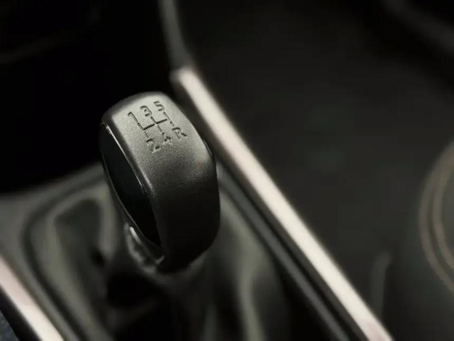 Melns Peugeot 2008 2015 Jelgava, ar dzinēja tilpumu 1.20 L un nobraukumu 146 tūkst. km par 6300 €, foto 19 vietnē AUTOMOTO.COM.LV