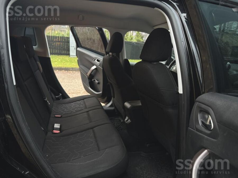 Melns Peugeot 2008 2015 Rīga, ar dzinēja tilpumu 1.20 L un nobraukumu 147 tūkst. km par 5500 €, foto 15 vietnē AUTOMOTO.COM.LV