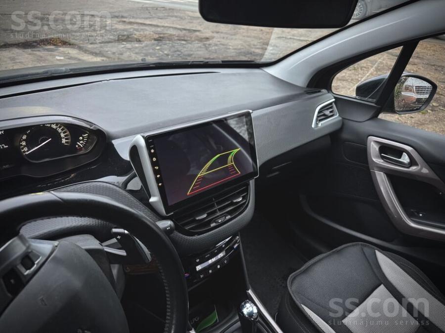 Melns Peugeot 2008 2015 Rīga, ar dzinēja tilpumu 1.20 L un nobraukumu 147 tūkst. km par 5500 €, foto 21 vietnē AUTOMOTO.COM.LV