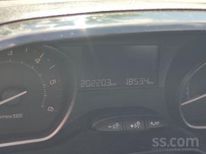 Melns Peugeot 2008 2015 Bauska, ar dzinēja tilpumu 1.60 L un nobraukumu 202 tūkst. km par 5200 €, foto 7 vietnē AUTOMOTO.COM.LV