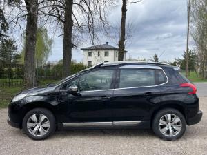 Black Peugeot 2008 2016 in Riga, with an engine capacity of 1.20 L and mileage of 34 thousand km for 6200 €, photo 2 on AUTOMOTO.COM.LV