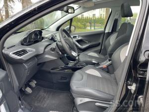Black Peugeot 2008 2016 in Riga, with an engine capacity of 1.20 L and mileage of 34 thousand km for 6200 €, photo 13 on AUTOMOTO.COM.LV