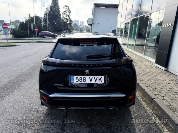 Melns Peugeot 2008 2021 Tallina, ar dzinēja tilpumu 1.20 L un nobraukumu 62 tūkst. km par 14900 €, foto 3 vietnē AUTOMOTO.COM.LV