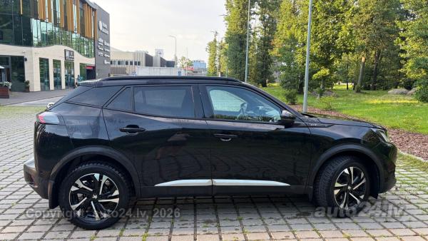 Black Peugeot 2008 2021 in Tallinn, with an engine capacity of 1.50 L and mileage of 108 thousand km for 15990 €, photo 2 on AUTOMOTO.COM.LV