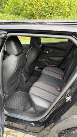 Black Peugeot 2008 2021 in Tallinn, with an engine capacity of 1.50 L and mileage of 108 thousand km for 15990 €, photo 7 on AUTOMOTO.COM.LV