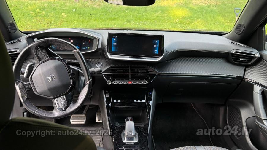 Black Peugeot 2008 2021 in Tallinn, with an engine capacity of 1.50 L and mileage of 108 thousand km for 15990 €, photo 11 on AUTOMOTO.COM.LV