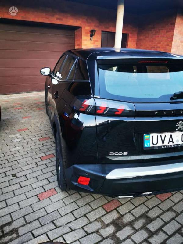Melns Peugeot 2008 2021 Viļņa, ar dzinēja tilpumu 1.20 L un nobraukumu 98 tūkst. km par 9500 €, foto 9 vietnē AUTOMOTO.COM.LV