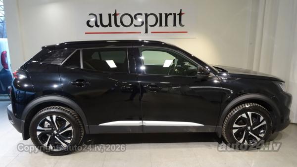 Black Peugeot 2008 2022 in Tallinn, with an engine capacity of 1.20 L and mileage of 50 thousand km for 19900 €, photo 4 on AUTOMOTO.COM.LV