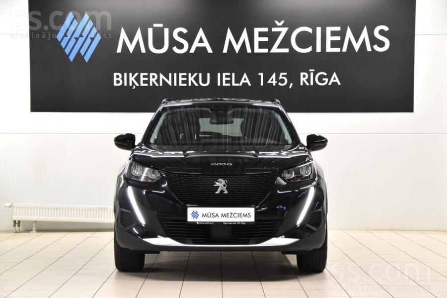 Black Peugeot 2008 2022 in Riga, with an engine capacity of 1.20 L and mileage of 56 thousand km for 20490 €, photo 3 on AUTOMOTO.COM.LV