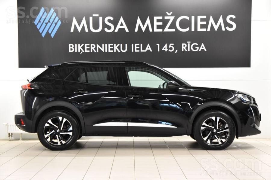 Black Peugeot 2008 2022 in Riga, with an engine capacity of 1.20 L and mileage of 56 thousand km for 20490 €, photo 5 on AUTOMOTO.COM.LV