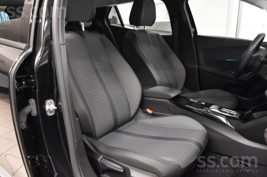 Black Peugeot 2008 2022 in Riga, with an engine capacity of 1.20 L and mileage of 56 thousand km for 20490 €, photo 16 on AUTOMOTO.COM.LV