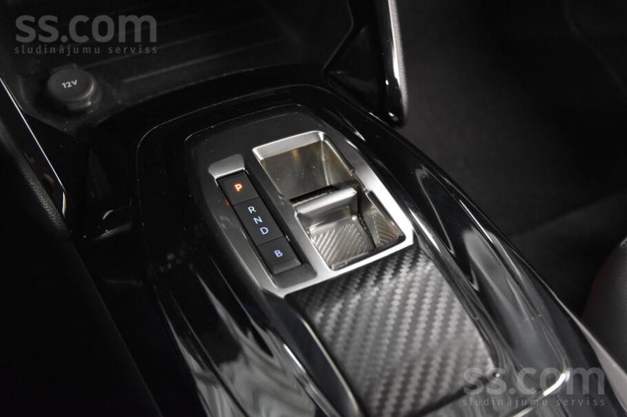 Black Peugeot 2008 2022 in Riga, with an engine capacity of 1.20 L and mileage of 56 thousand km for 20490 €, photo 18 on AUTOMOTO.COM.LV