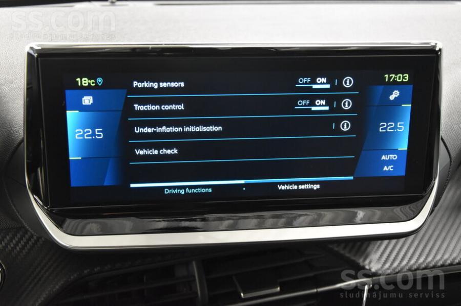 Melns Peugeot 2008 2023 Rīga, ar dzinēja tilpumu 1.20 L un nobraukumu 12 tūkst. km par 23450 €, foto 22 vietnē AUTOMOTO.COM.LV