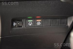 Melns Peugeot 2008 2023 Rīga, ar dzinēja tilpumu 1.20 L un nobraukumu 12 tūkst. km par 23450 €, foto 27 vietnē AUTOMOTO.COM.LV