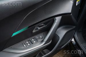 Melns Peugeot 2008 2023 Rīga, ar dzinēja tilpumu 0.00 L un nobraukumu 41 tūkst. km par 21500 €, foto 17 vietnē AUTOMOTO.COM.LV