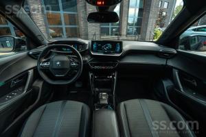 Melns Peugeot 2008 2023 Rīga, ar dzinēja tilpumu 0.00 L un nobraukumu 41 tūkst. km par 21500 €, foto 24 vietnē AUTOMOTO.COM.LV