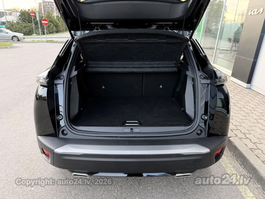 Black Peugeot 2008 2024 in Tallinn, with an engine capacity of 1.20 L and mileage of 9 thousand km for 24900 €, photo 7 on AUTOMOTO.COM.LV