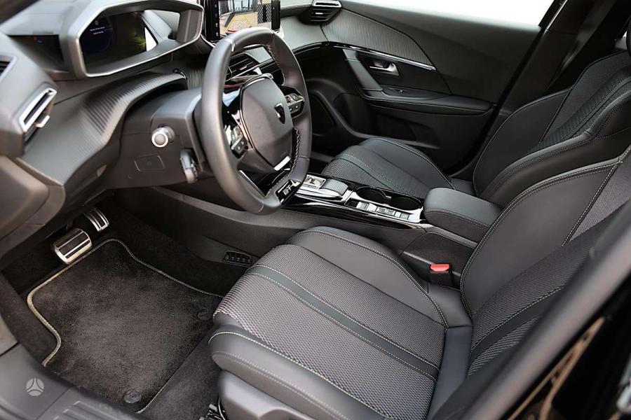 Black Peugeot 2008 2024 in Tukums, with an engine capacity of 0.00 L and mileage of 3 thousand km for 27290 €, photo 9 on AUTOMOTO.COM.LV