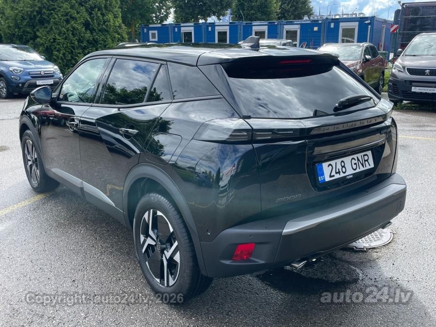 Black Peugeot 2008 2026 in Tartu, with an engine capacity of 1.20 L and mileage of 0 thousand km for 25990 €, photo 5 on AUTOMOTO.COM.LV