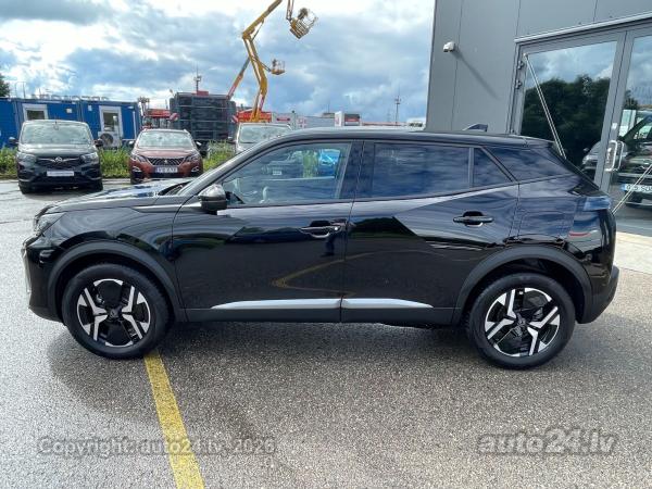 Black Peugeot 2008 2026 in Tartu, with an engine capacity of 1.20 L and mileage of 0 thousand km for 25990 €, photo 5 on AUTOMOTO.COM.LV