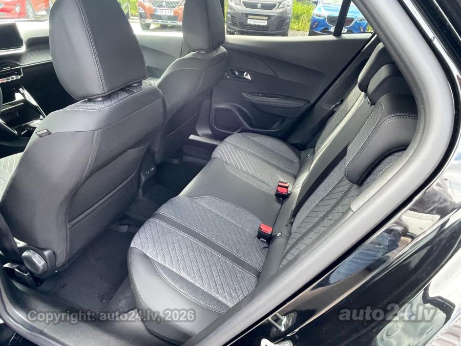 Black Peugeot 2008 2026 in Tartu, with an engine capacity of 1.20 L and mileage of 0 thousand km for 25990 €, photo 13 on AUTOMOTO.COM.LV