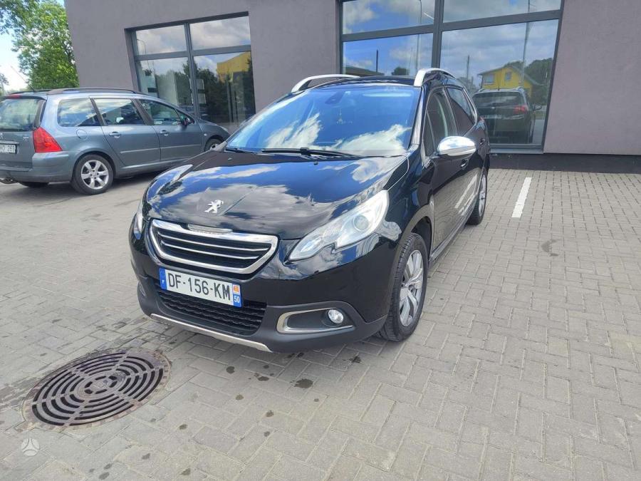 Black Peugeot 2008 2014 in Taurage, with an engine capacity of 1.60 L and mileage of 175 thousand km for 5400 €, photo 4 on AUTOMOTO.COM.LV