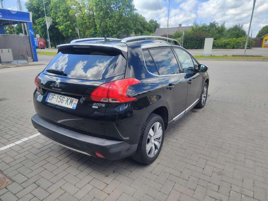 Black Peugeot 2008 2014 in Taurage, with an engine capacity of 1.60 L and mileage of 175 thousand km for 5400 €, photo 8 on AUTOMOTO.COM.LV